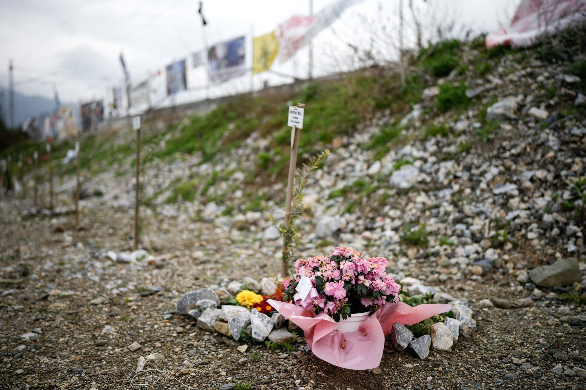 Rail Transport in Greece in Downward Spiral a Year Since Tempi Disaster ...