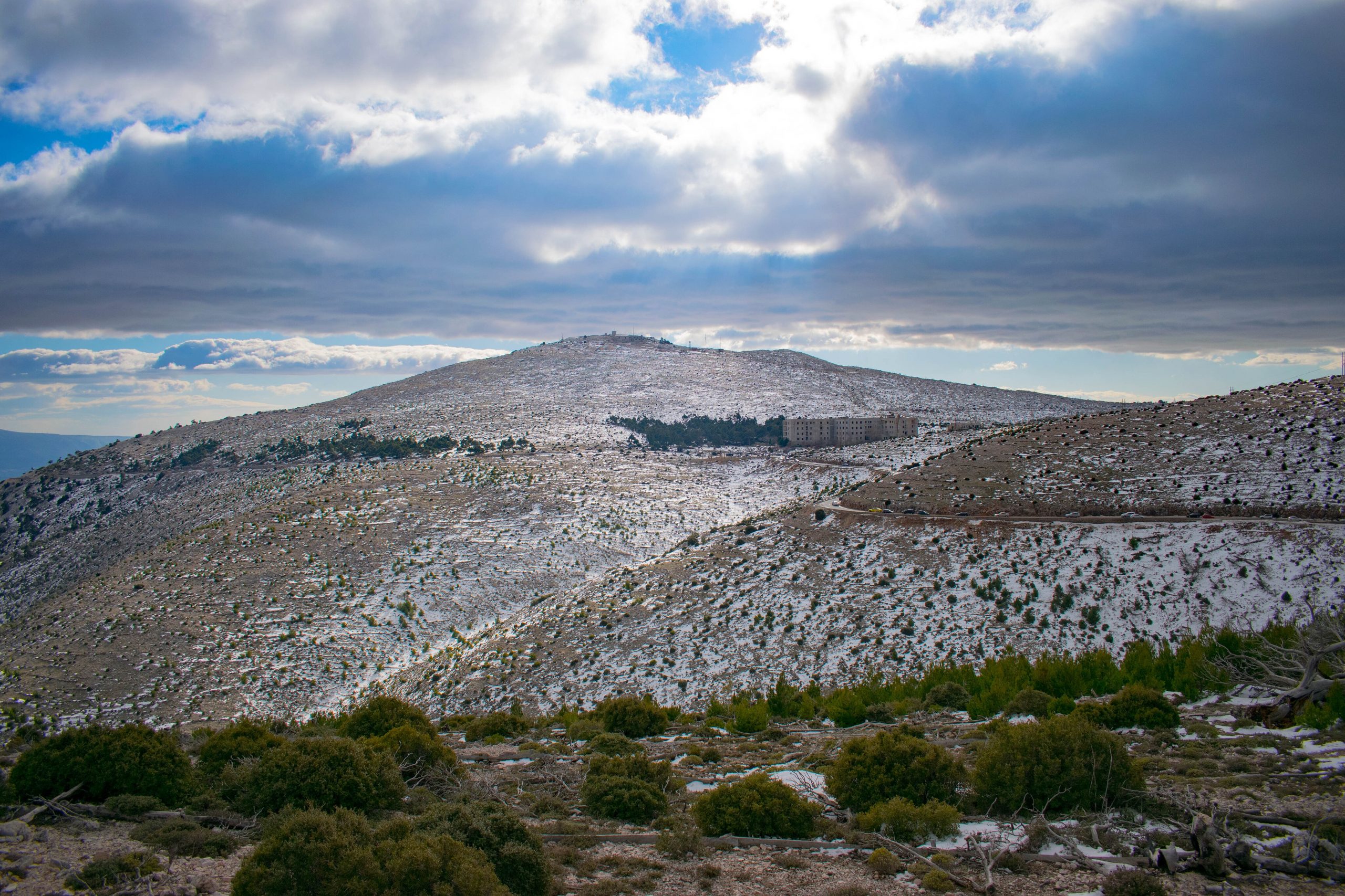 Shocking Attack of Volunteers on Parnitha Under Investigation - tovima.com