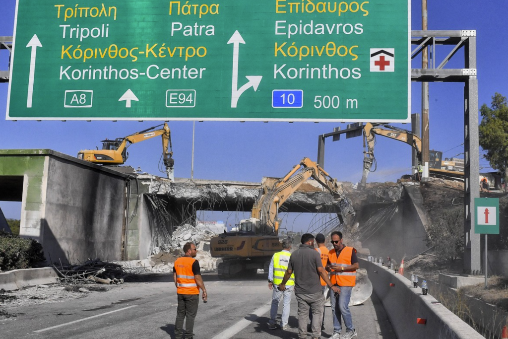 Greek Authorities Warn of Severe Traffic Delays Around Corinth - tovima.com
