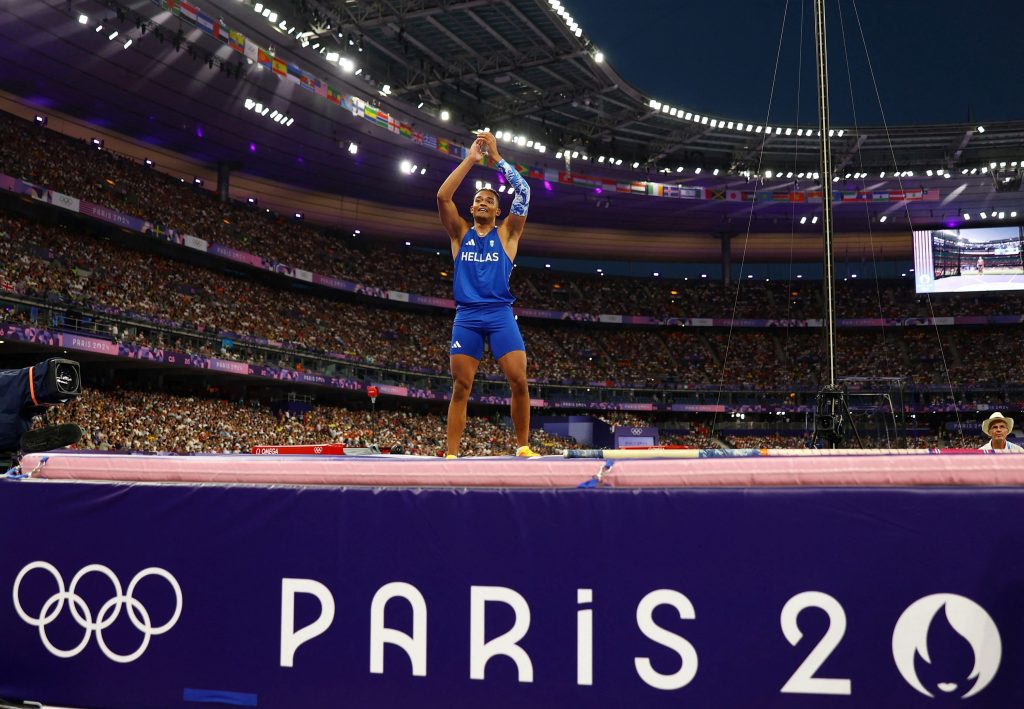 Emmanouil Karalis First Greek Pole Vaulter to Hit 6M - tovima.com
