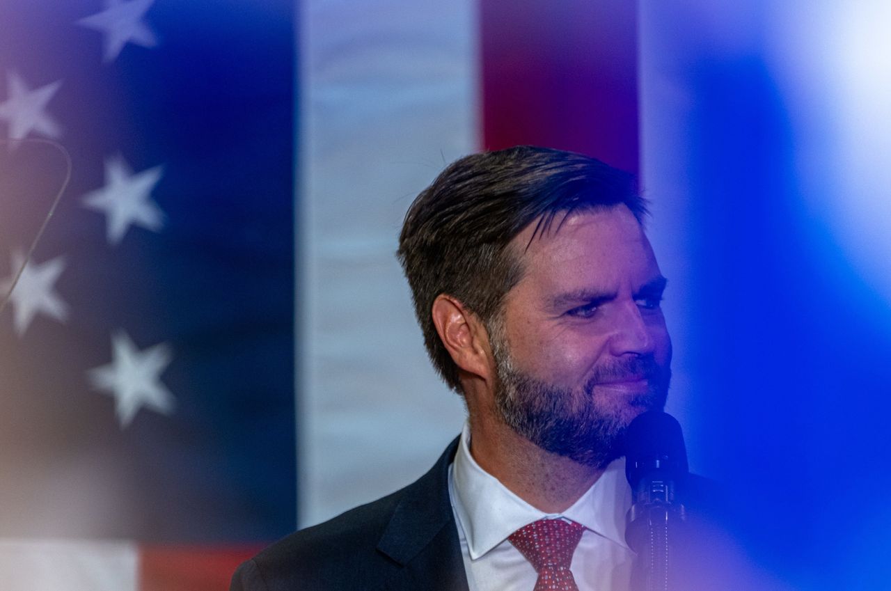 Campaign Lays Bare Debate Over What It Means to Be a ‘Real American ...