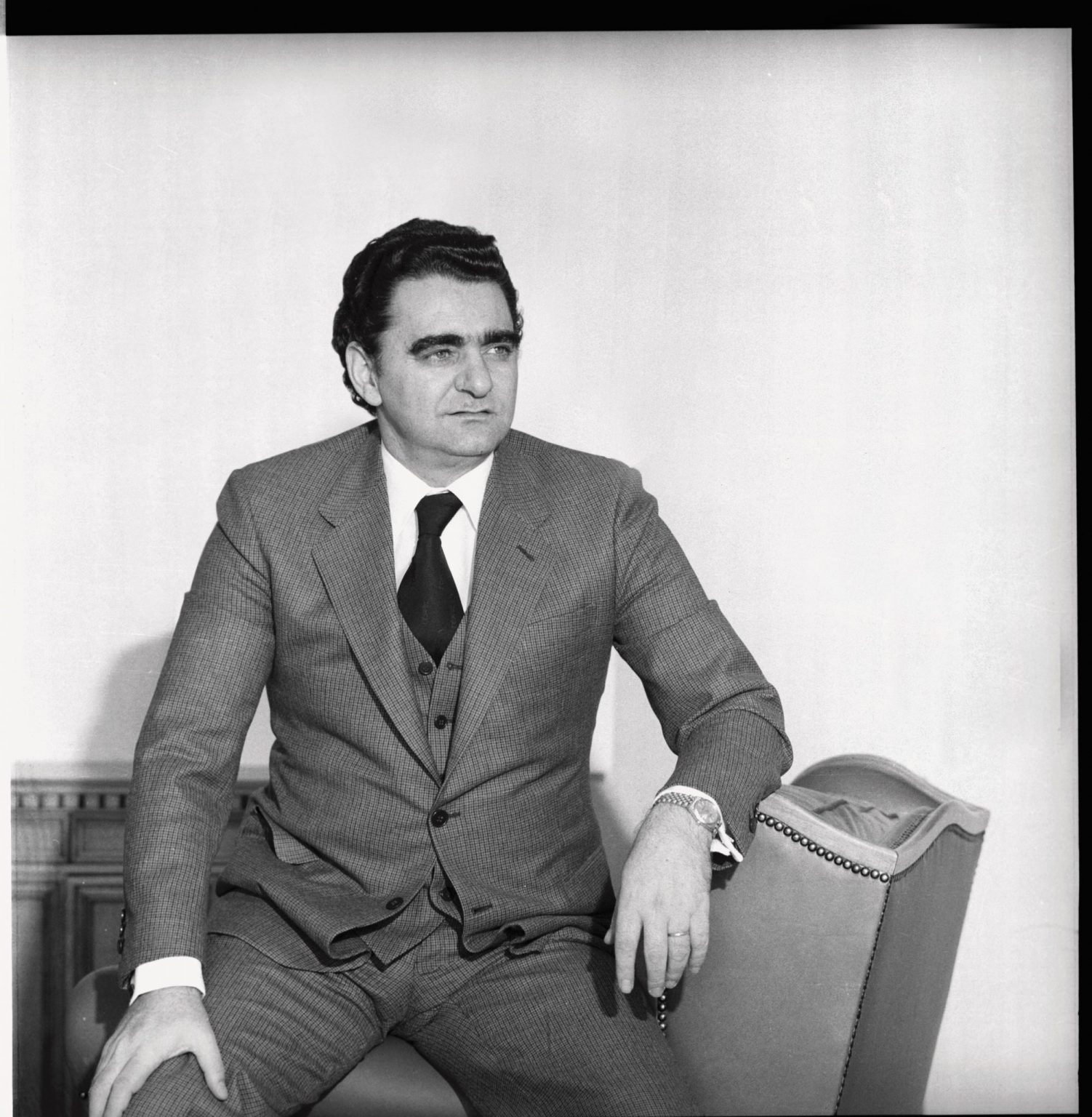 Vardis Vardinogiannis: ‘On a Ship’s Bridge You Always Look Forward’ | in.gr