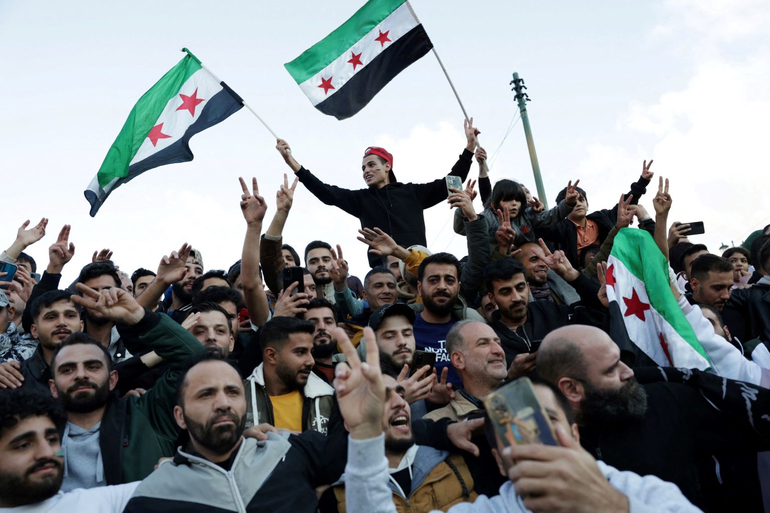 Syria's Bashar al-Assad, His family Granted Asylum by Russia - tovima.com