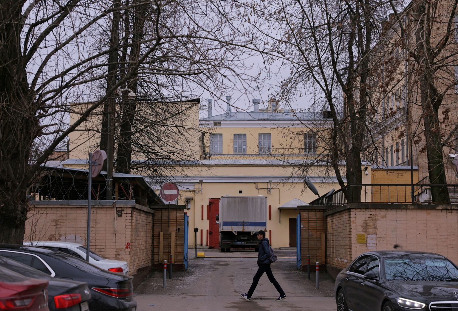 Tracking Putin’s Most Feared Secret Agency—From Inside a Russian Prison ...