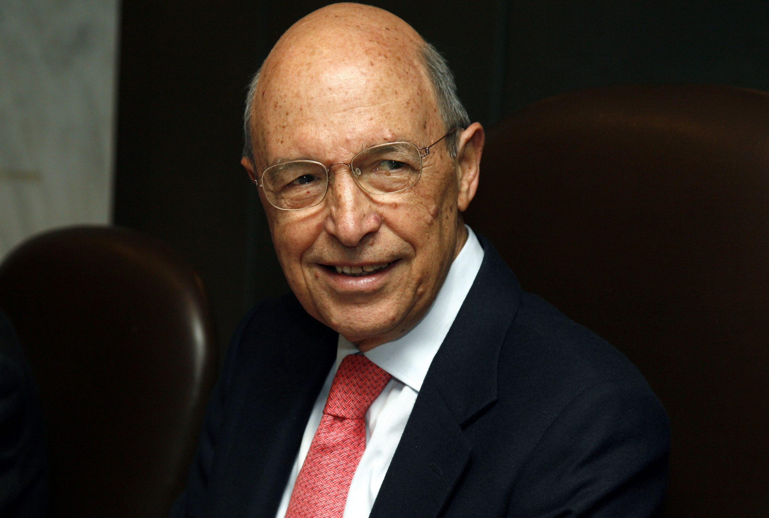 The Life of Former Prime Minister Kostas Simitis - tovima.com