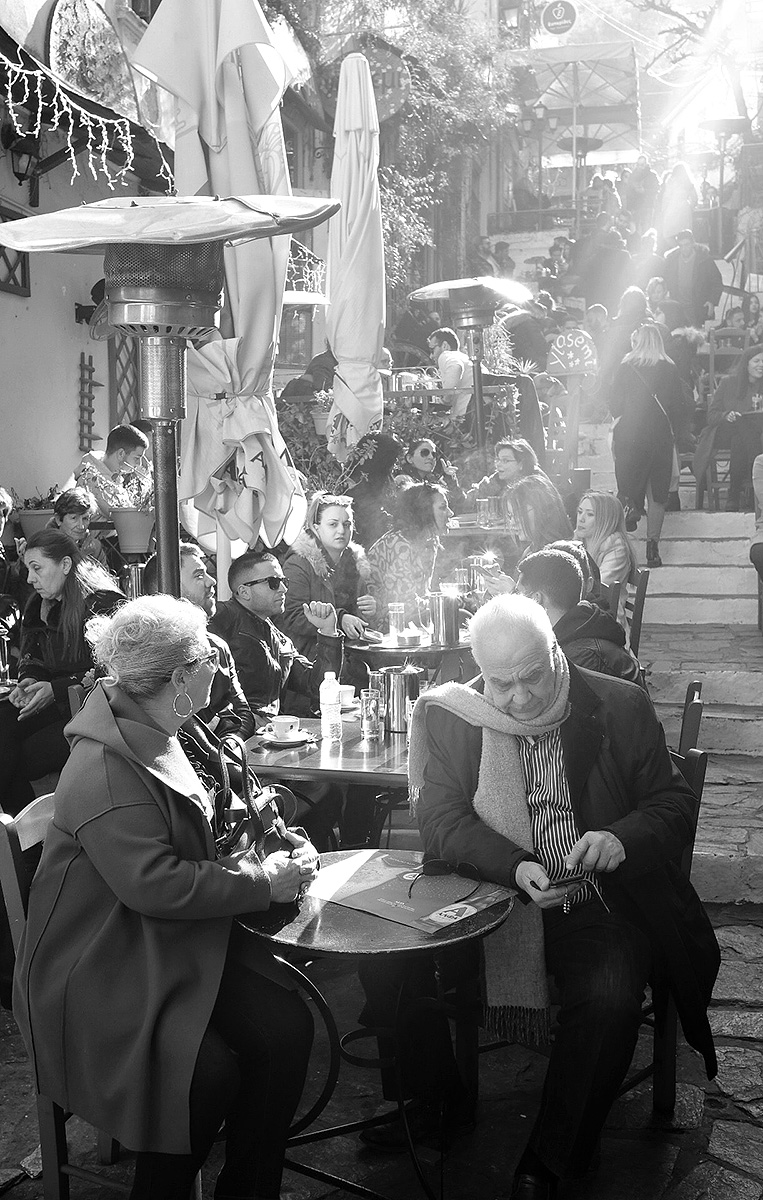 Vlahakis’ Captured Moments from Athens’ Streets Presented at Blank Wall ...