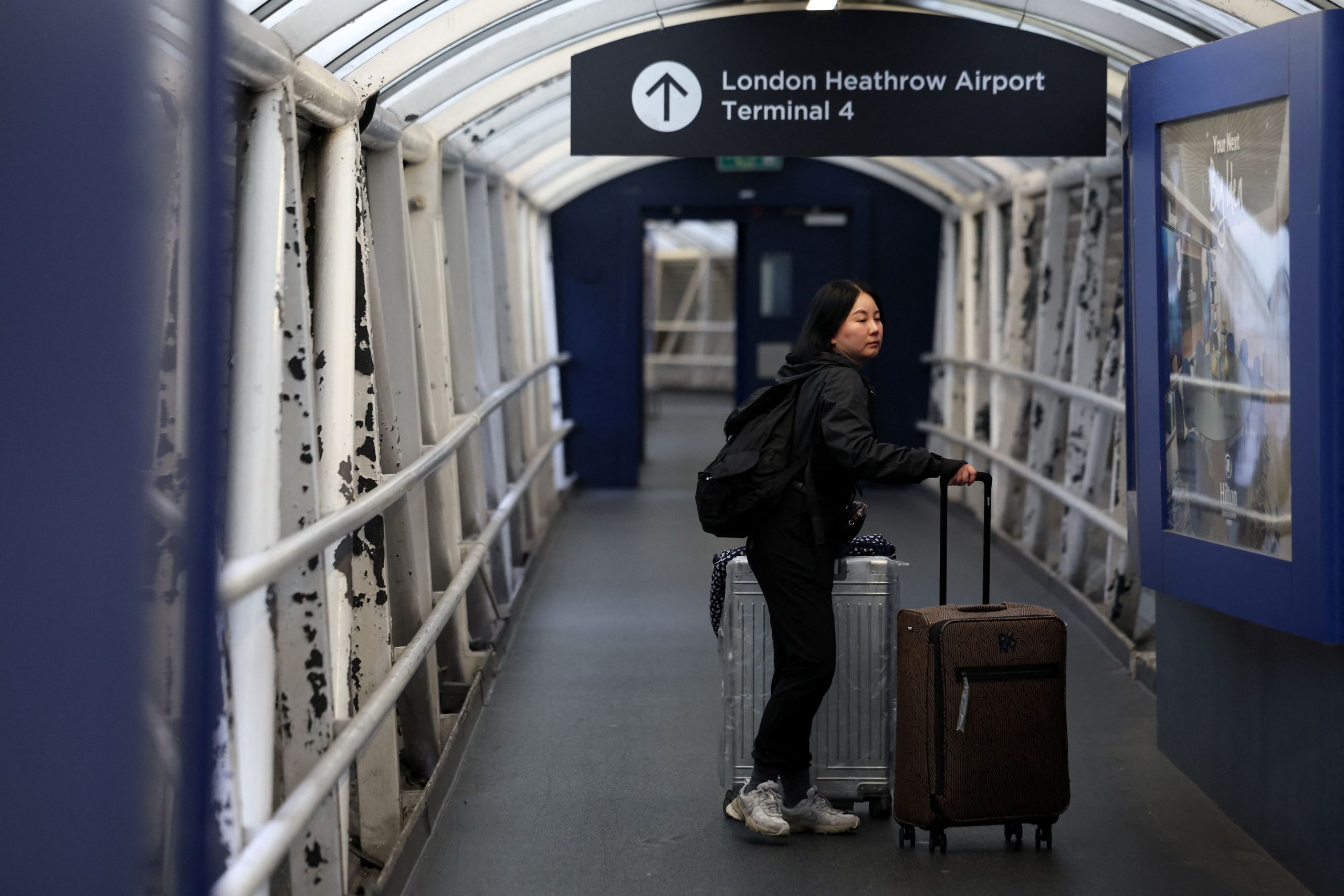Heathrow Airport Resumes Operations After Major Power Outage - tovima.com