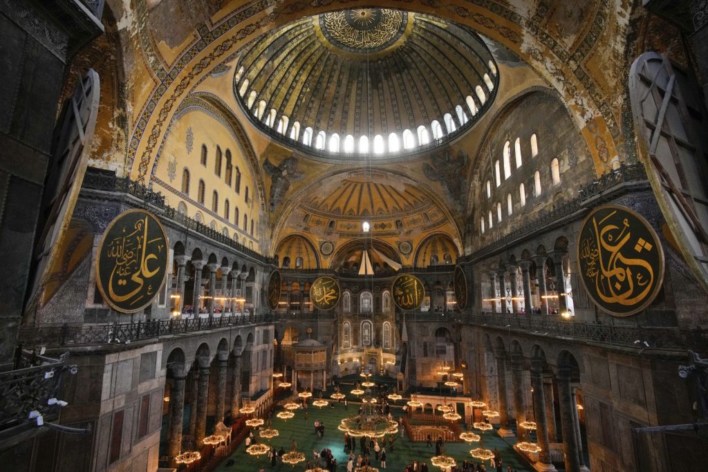 Rediscovering the Soundscape of 6th-Century Hagia Sophia - tovima.com