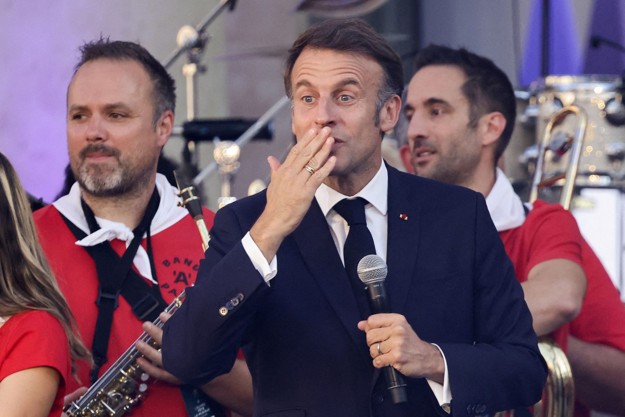 12 Arrested After Syringe Attacks at French Music Festival - tovima.com