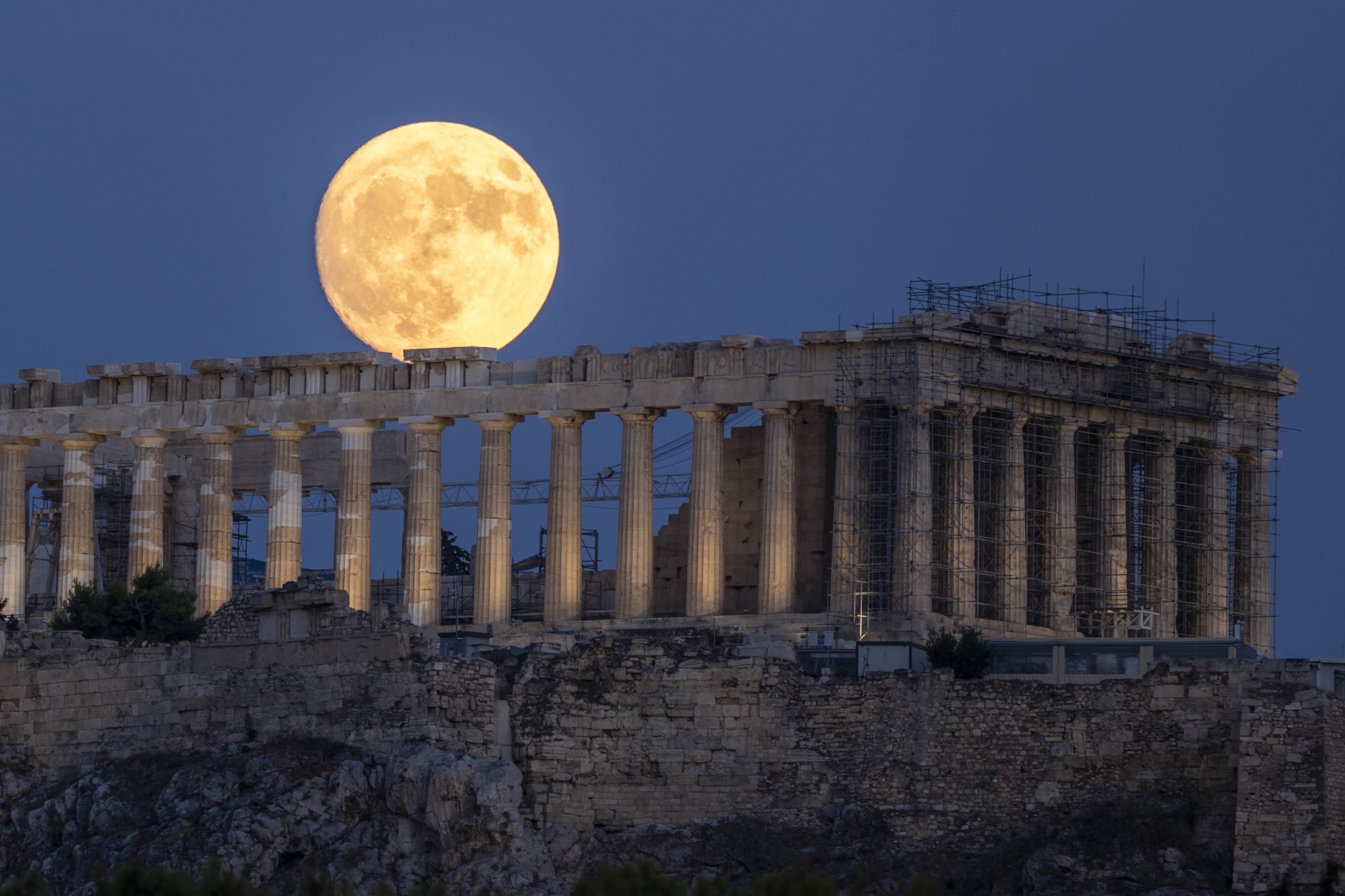 Athens by Moonlight: How to Catch July's Buck Moon Without Leaving the ...