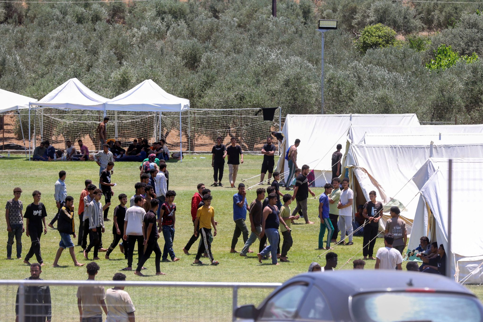 Surge in Migrant Arrivals Pushes Crete to Its Limits - tovima.com