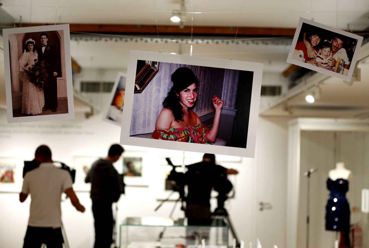 The Rise and Fall of Amy Winehouse: A Voice Silenced Too Soon - tovima.com