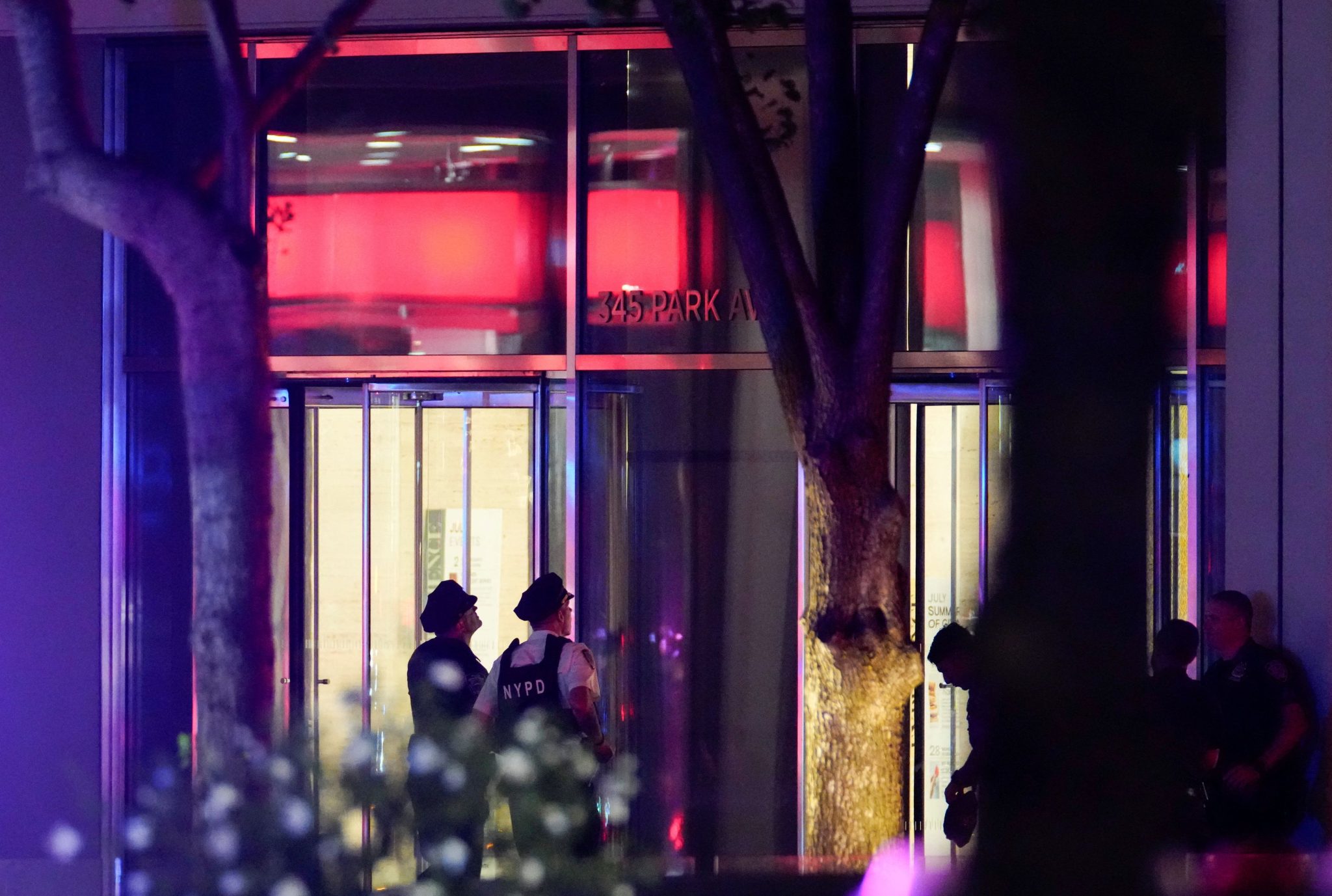 Beyond ‘Run, Hide, Fight’: What to Do in an Active-Shooter Situation - tovima.com