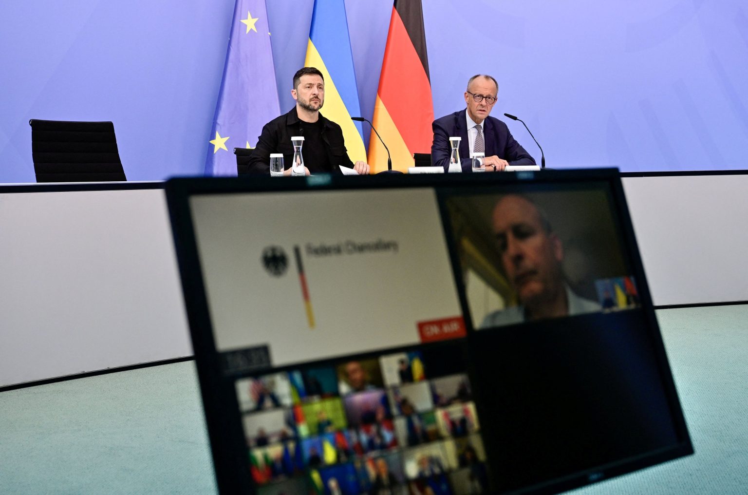 Greek PM Stresses Peace in Ukraine Video Conference - tovima.com