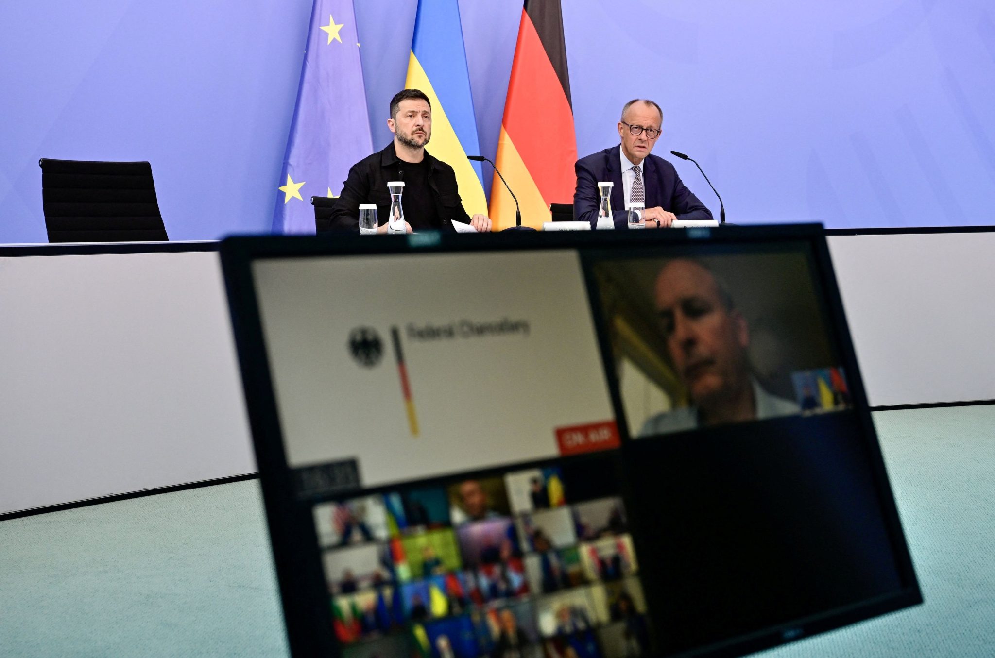 Greek PM Stresses Peace in Ukraine Video Conference - tovima.com