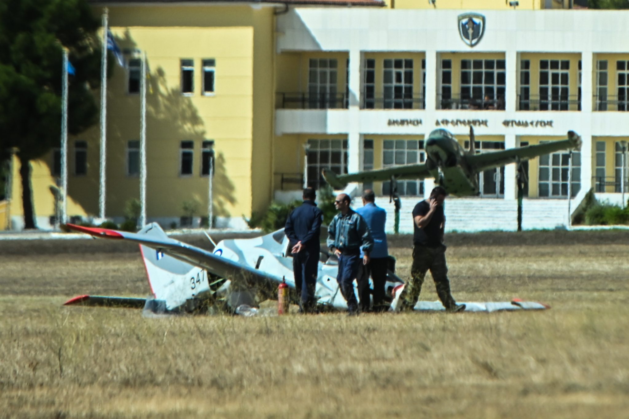 Training Aircraft Crash Near Athens Injures Two Pilots - tovima.com