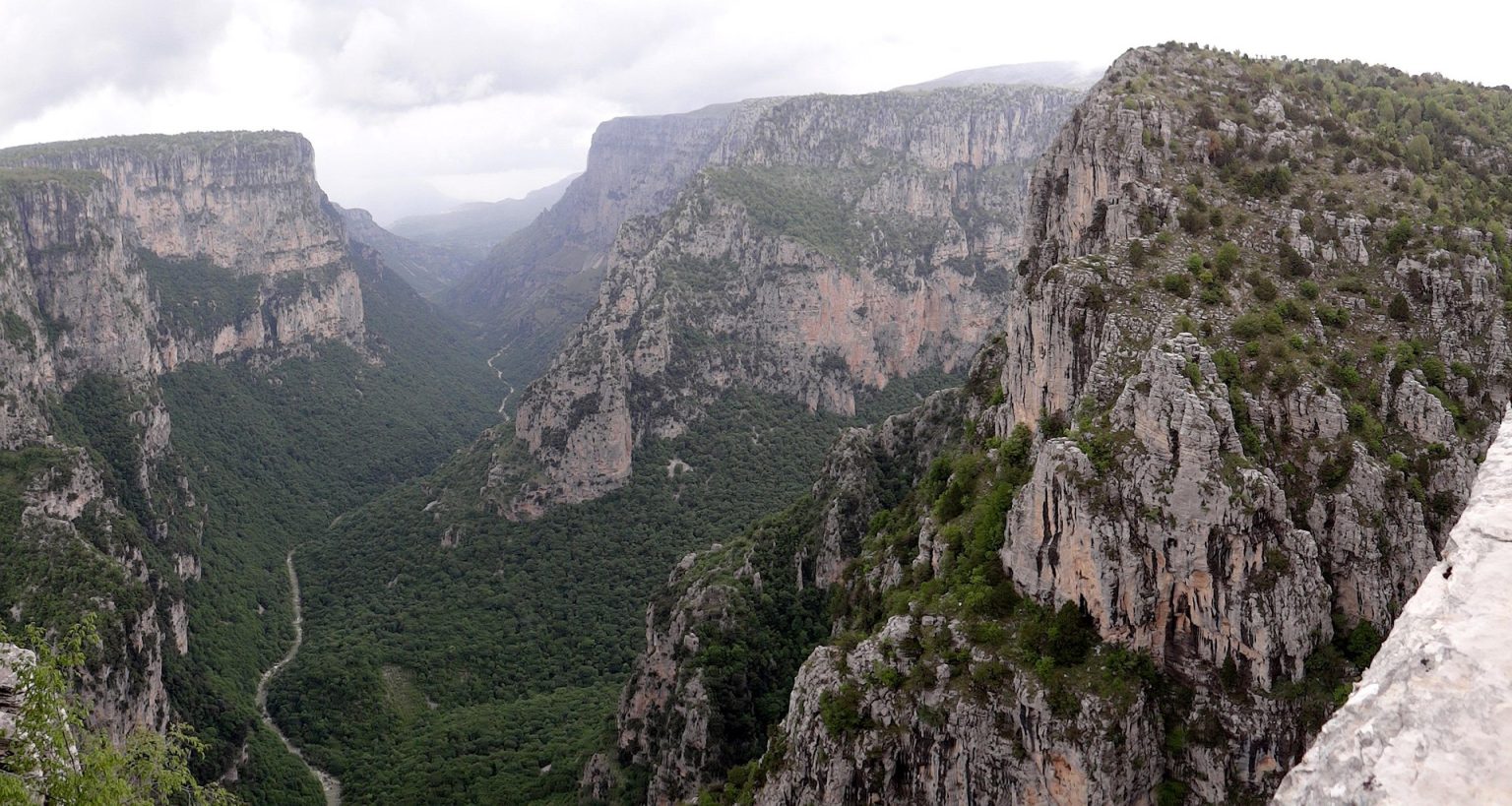 Austrian Man Injured in Remote Zagori Range During Moto Excursion ...