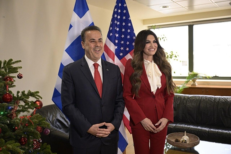 Greek Ambassador Presents Copies of Credentials in Washington - tovima.com