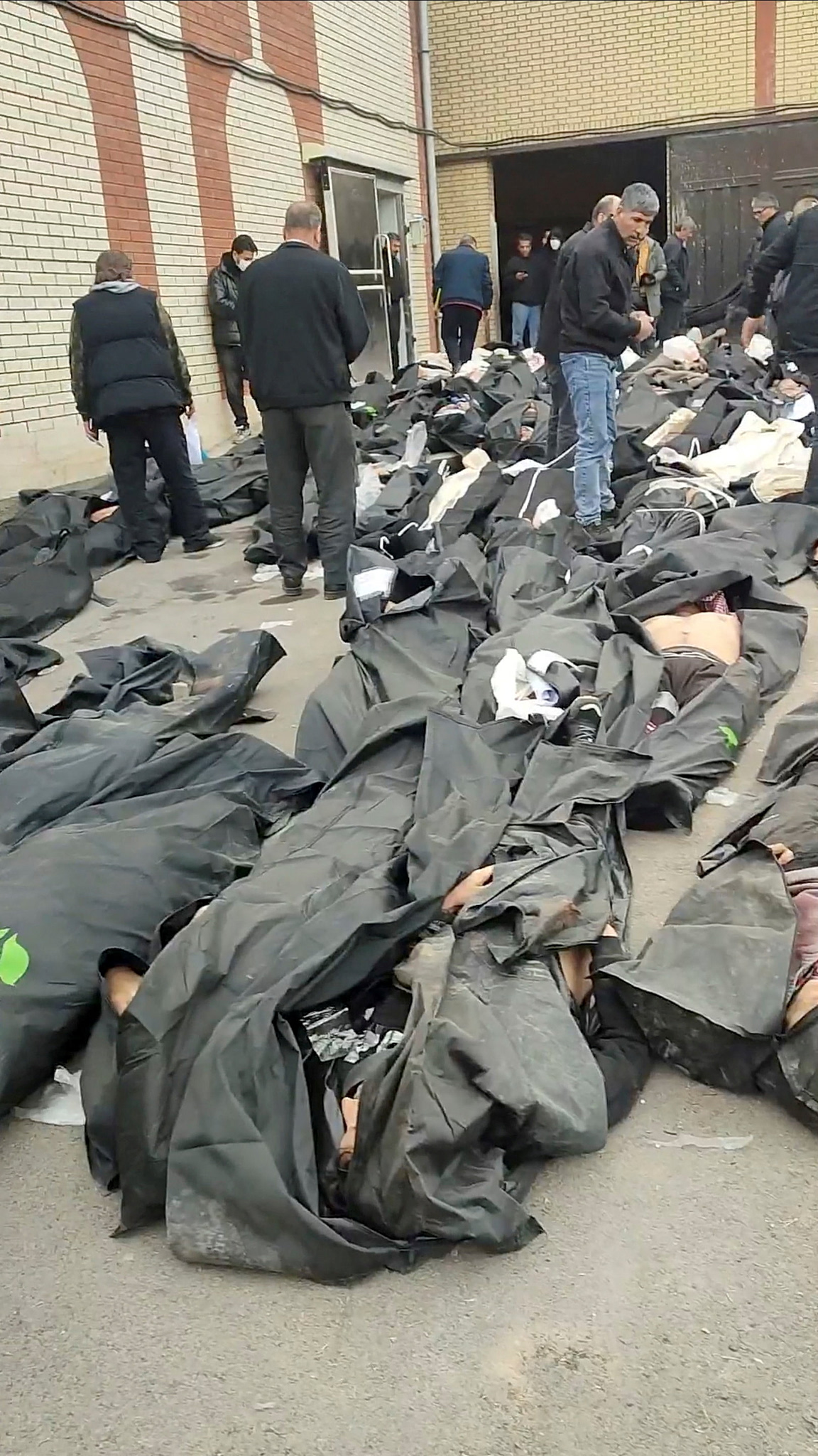‘A Massacre Happened’: The 24 Hours That Bloodied Iran - tovima.com
