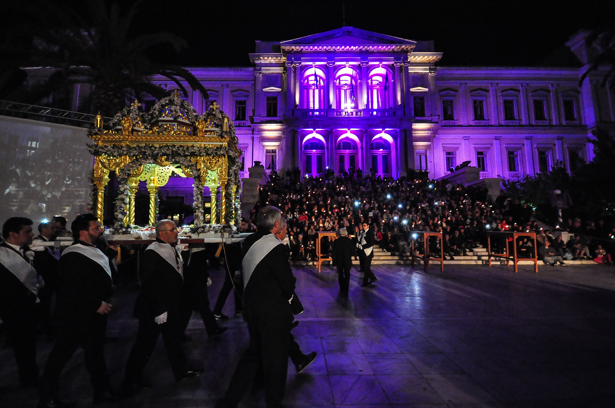 From Corfu to Crete: Good Friday Traditions Across Greece - tovima.com