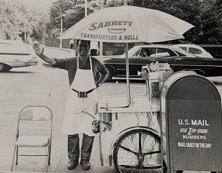 The 'Greek Dream' in 1970s New York - tovima.com