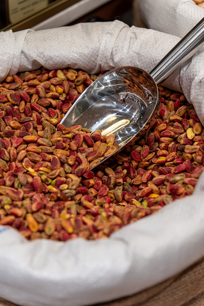 Carpo, the Coffee, Nuts & Chocolate Retailer Opens in Doha - tovima.com